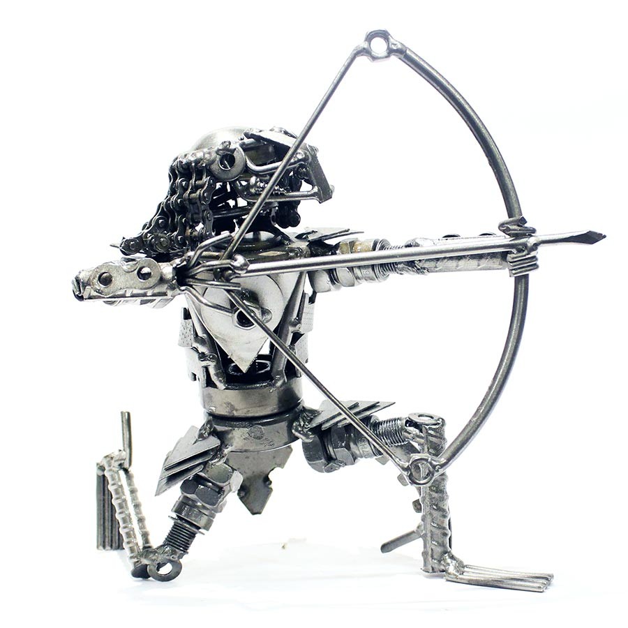 Predator Metal Sculpture Model : Recycled Predator Scrap Metal Sculpture