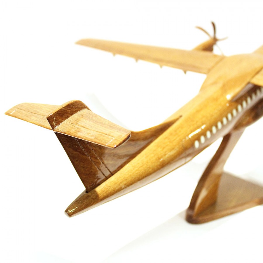 Boeing ATR 72 Wooden mahogany wooden airplane scale model